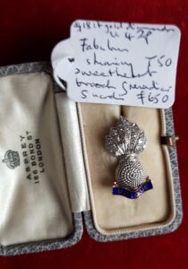 HUNGERFORD ARCADE – SWEETHEART BROOCHES – Hungerford Arcade